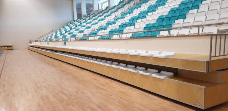 Retractable Seating - Expert At Auditorium Seating, Cinema & Stadium ...