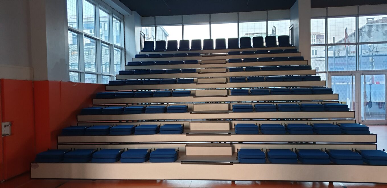 Retractable Seating - Expert At Auditorium Seating, Cinema & Stadium ...